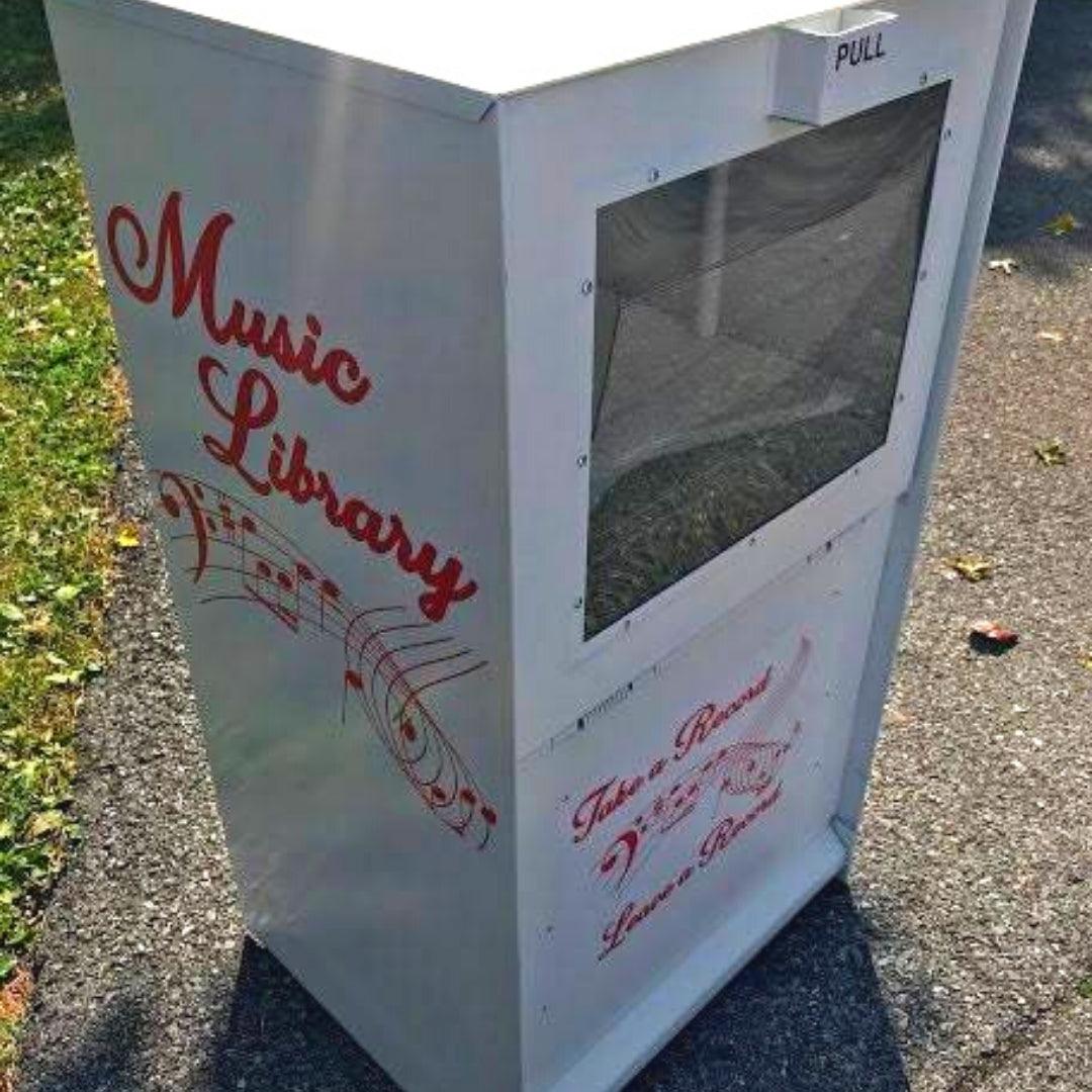 Music Library Newspaper Box – Impact Racks